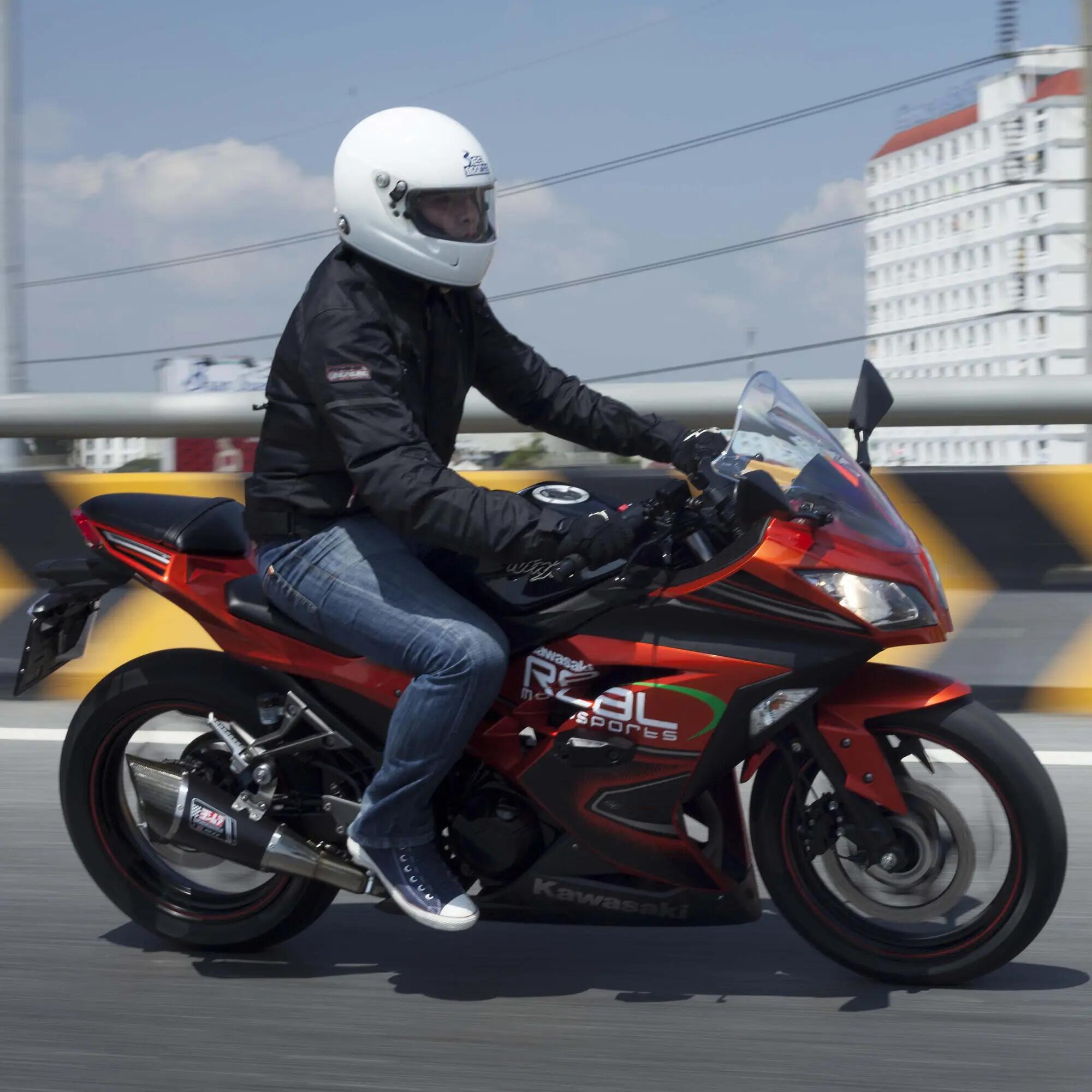 PILOT STREET RADIAL - Motorbike Tyre | MICHELIN